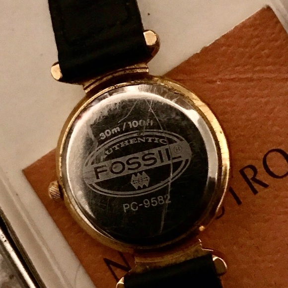 Fossil | Accessories | 992 Fossil Pc9582 | Poshmark